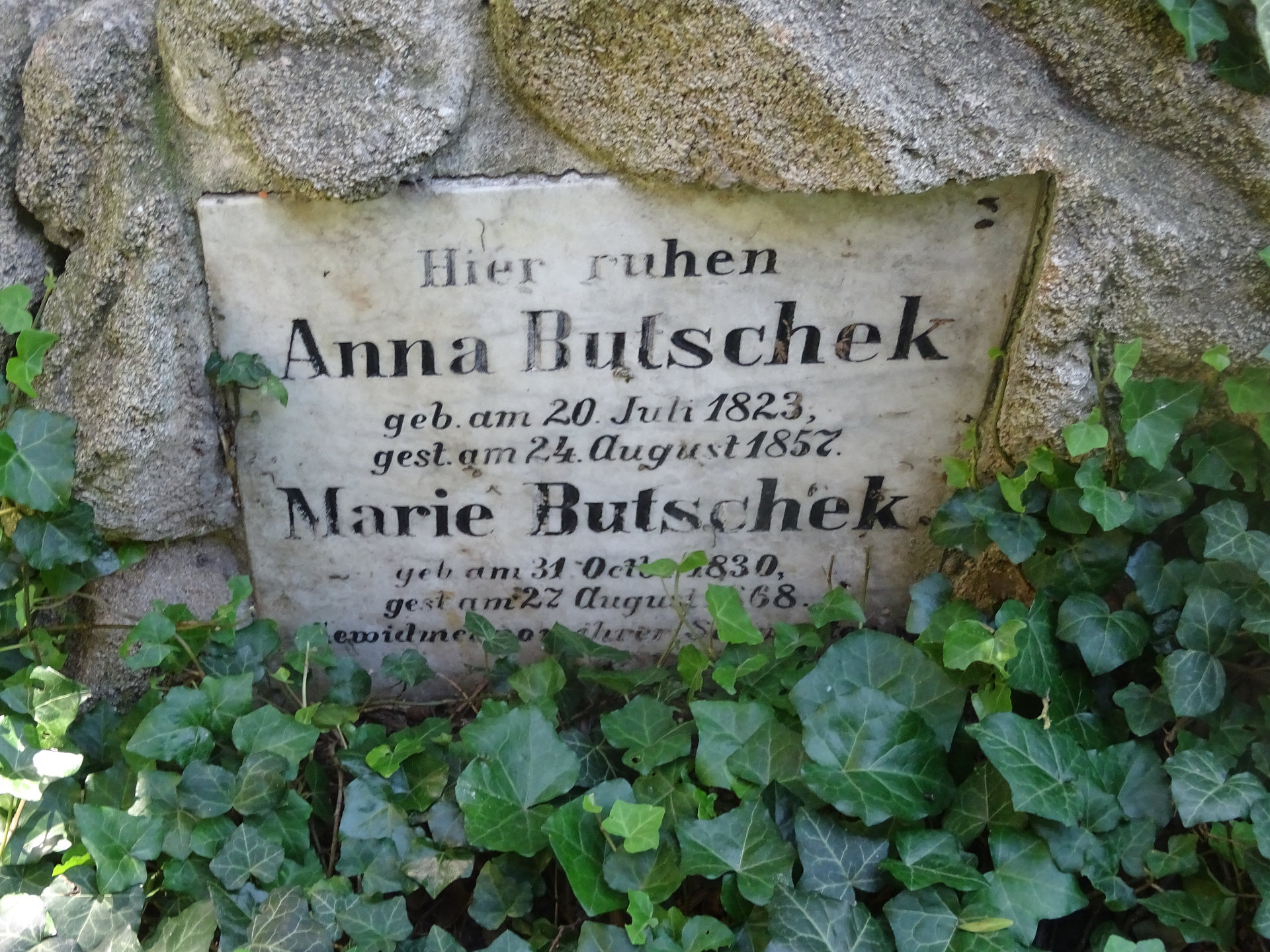 Wien - Anna und Marie Butschek